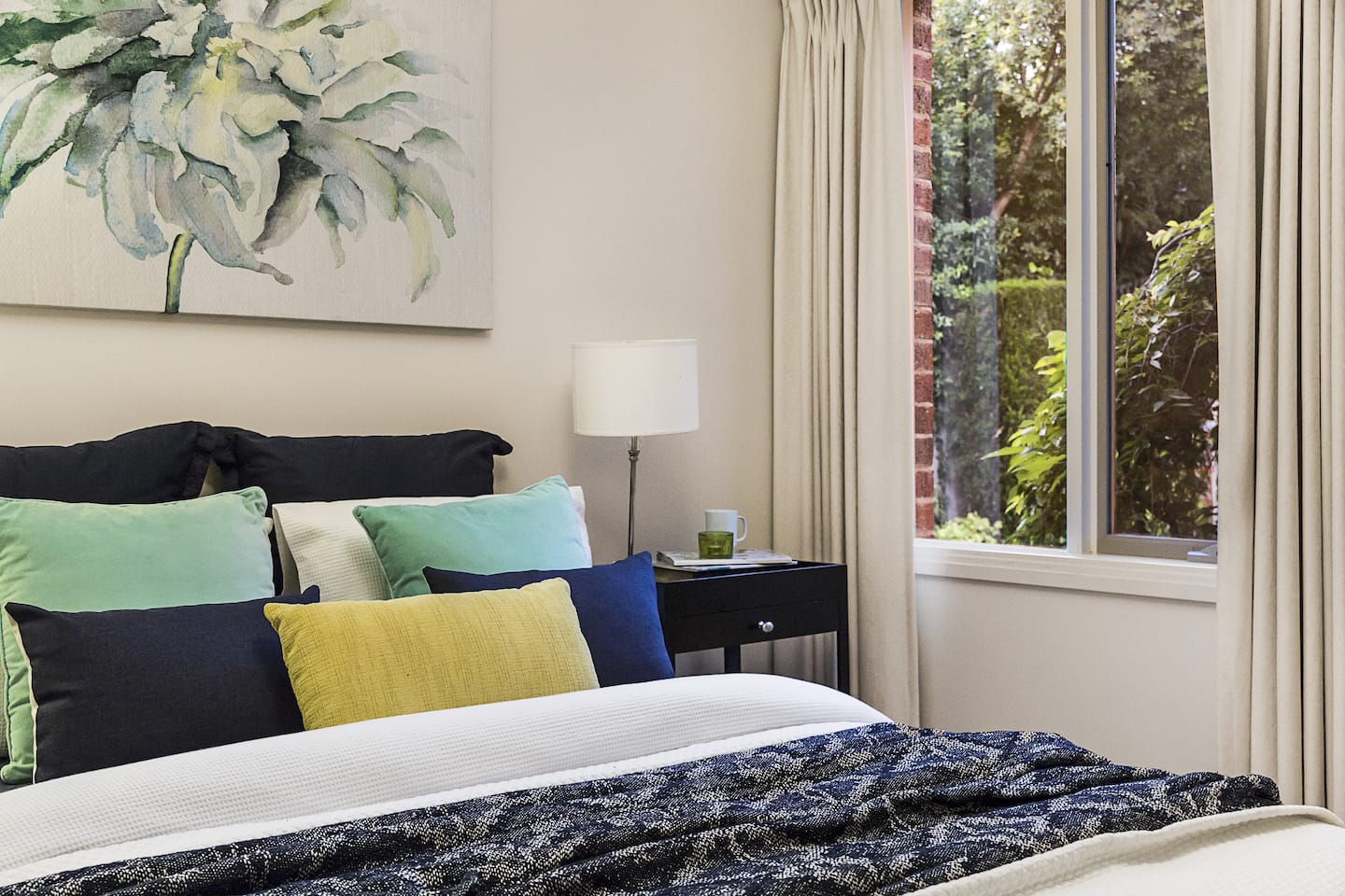 Super Deluxe Room - The Grand Exxoniic Hotel & Banquet